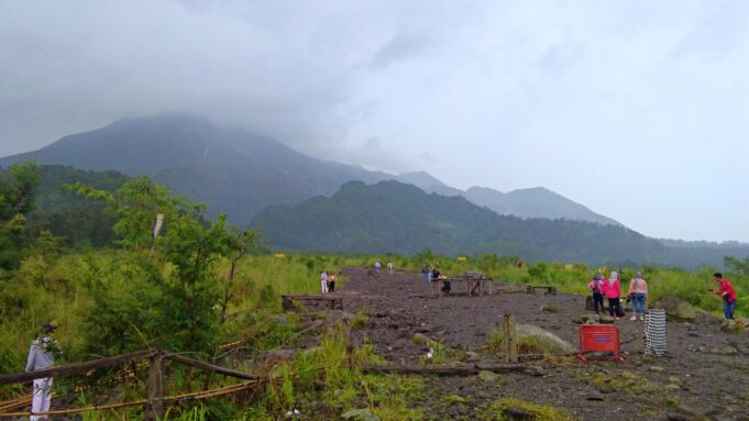 Mount Merapi Lava Tour Jeep Ticket & Top Spots - IdeTrips