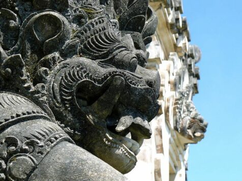 Lempuyang Temple Guide, Activities & Entrance Fee - IdeTrips