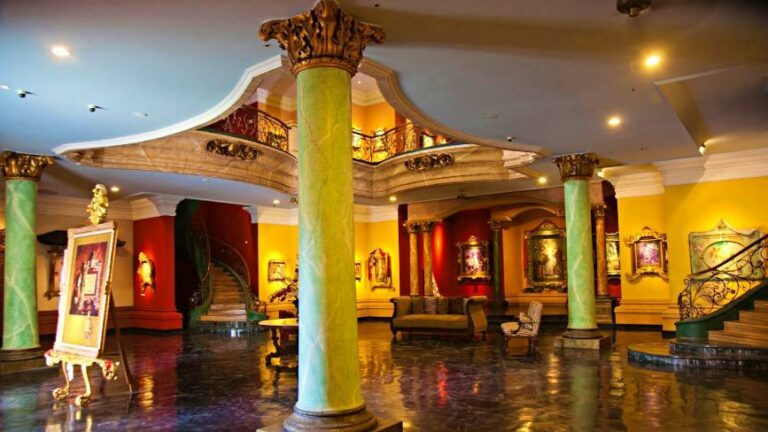 Blanco Renaissance Museum, Collection & Entrance Fee - IdeTrips
