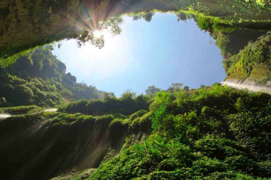 Madakaripura Waterfall Bromo Gajah Mada's Last Sanctuary - IdeTrips