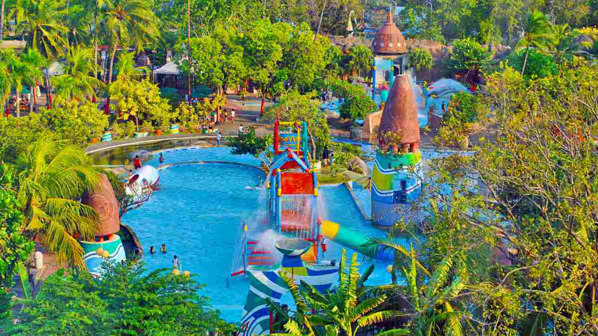 Ancol Dreamland Jakarta, Beach & Amusement Park Ticket - IdeTrips