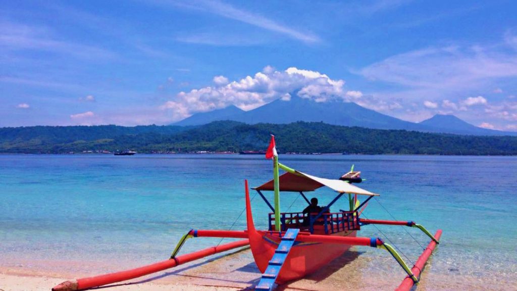 Menjangan Island Activities, Underwater & Entrance Fee - IdeTrips