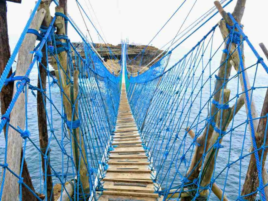 Timang Beach Gondola Extreme Ride & Bridge - IdeTrips