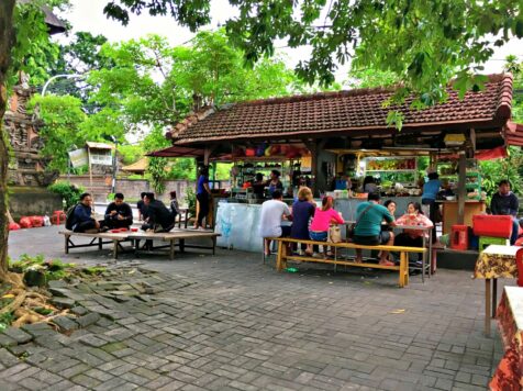 Ubud Night Market Guide To Street Food and Locals Spot - IdeTrips