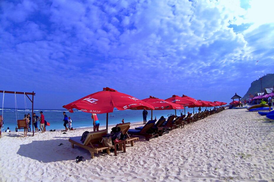 Pandawa Beach, Activities & Entrance Fee - IdeTrips