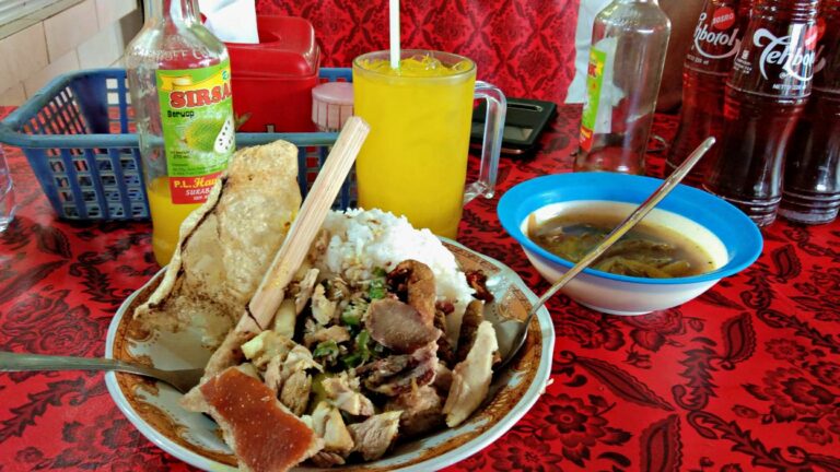 Kreneng Night Market, Street Food & Local Culinary Spot