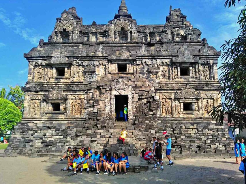 Sari Temple (Candi Sari) Attraction & Entrance Fee