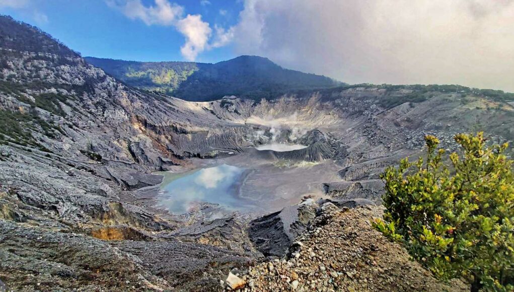 Kawah Putih Bandung Guide, Activities & Entrance Fee - IdeTrips