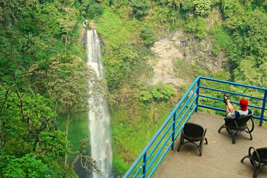 Curug Cimahi Attraction & Entrance Fee - IdeTrips