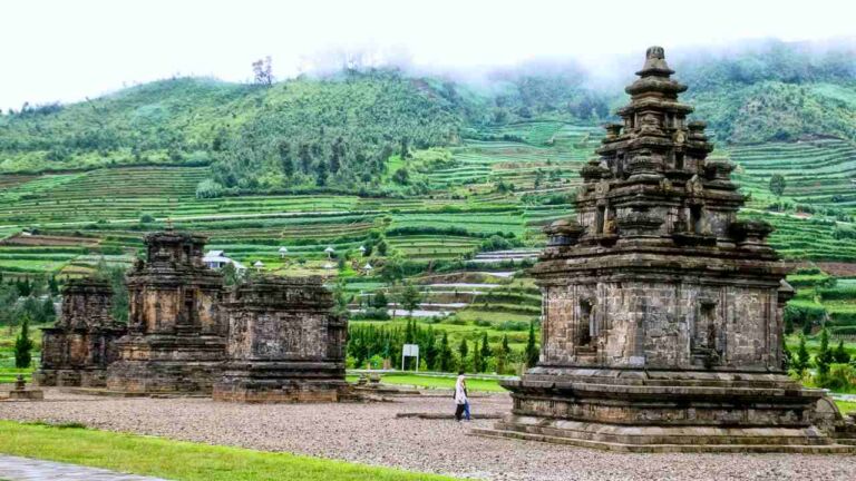 Dieng Plateau Guide, Attraction List & Entrance Fee