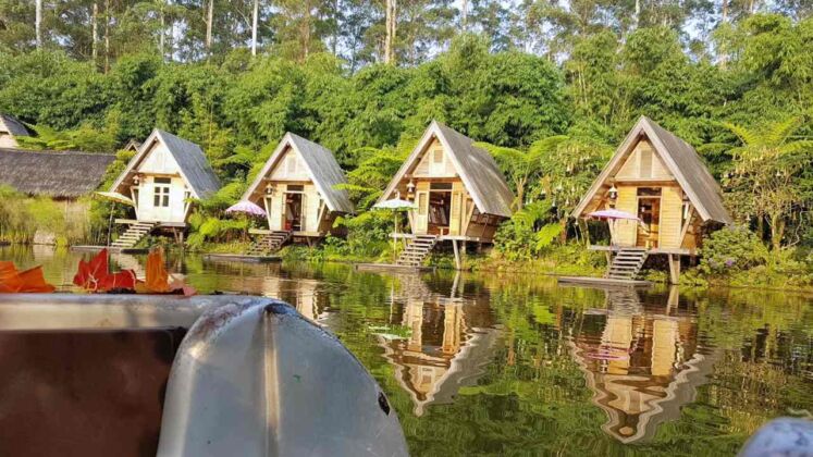 DUSUN BAMBU Bandung entrance fee, activities & opening hours