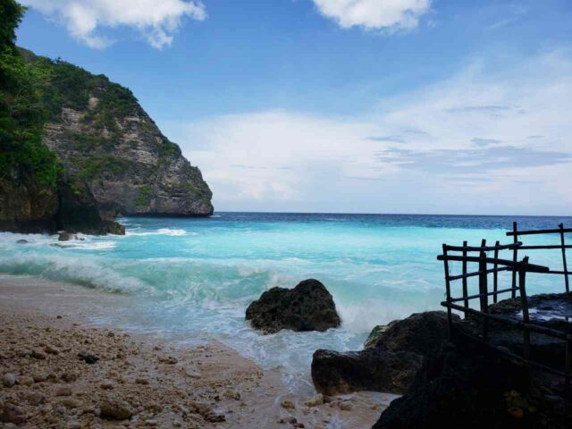 Tembeling Beach and Forest, Nusa Penida Guide