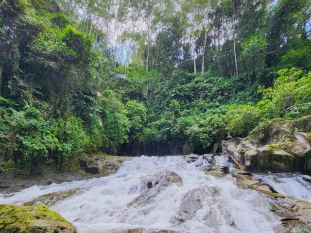 Goa Rang Reng Waterfall, Bali & Top Things To Do - IdeTrips