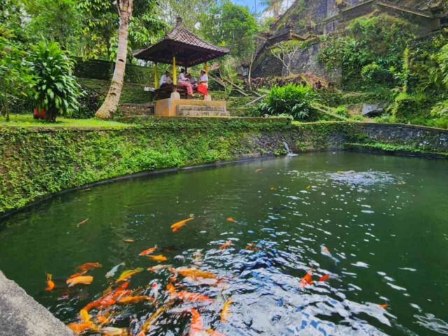Pura Mengening Temple Guide, Melukat and Entrance Fee