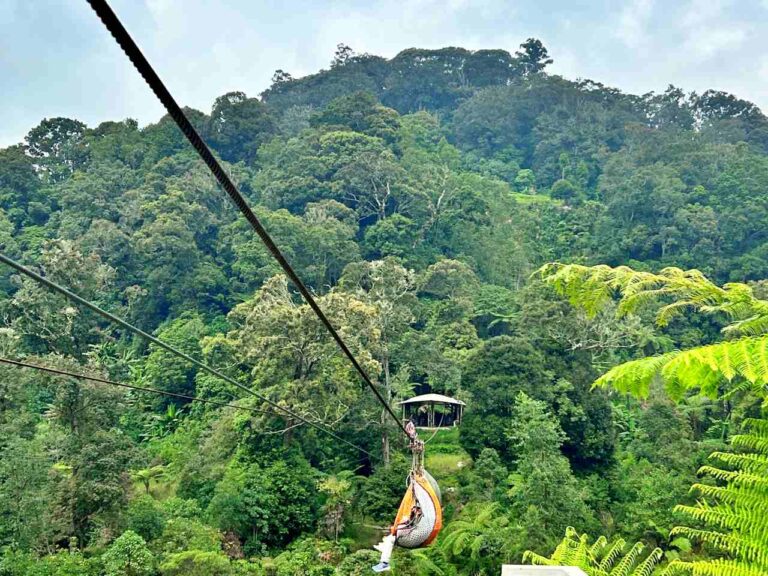 Rengganis Suspension Bridge Guide, Entrance Fee and Attractions - IdeTrips
